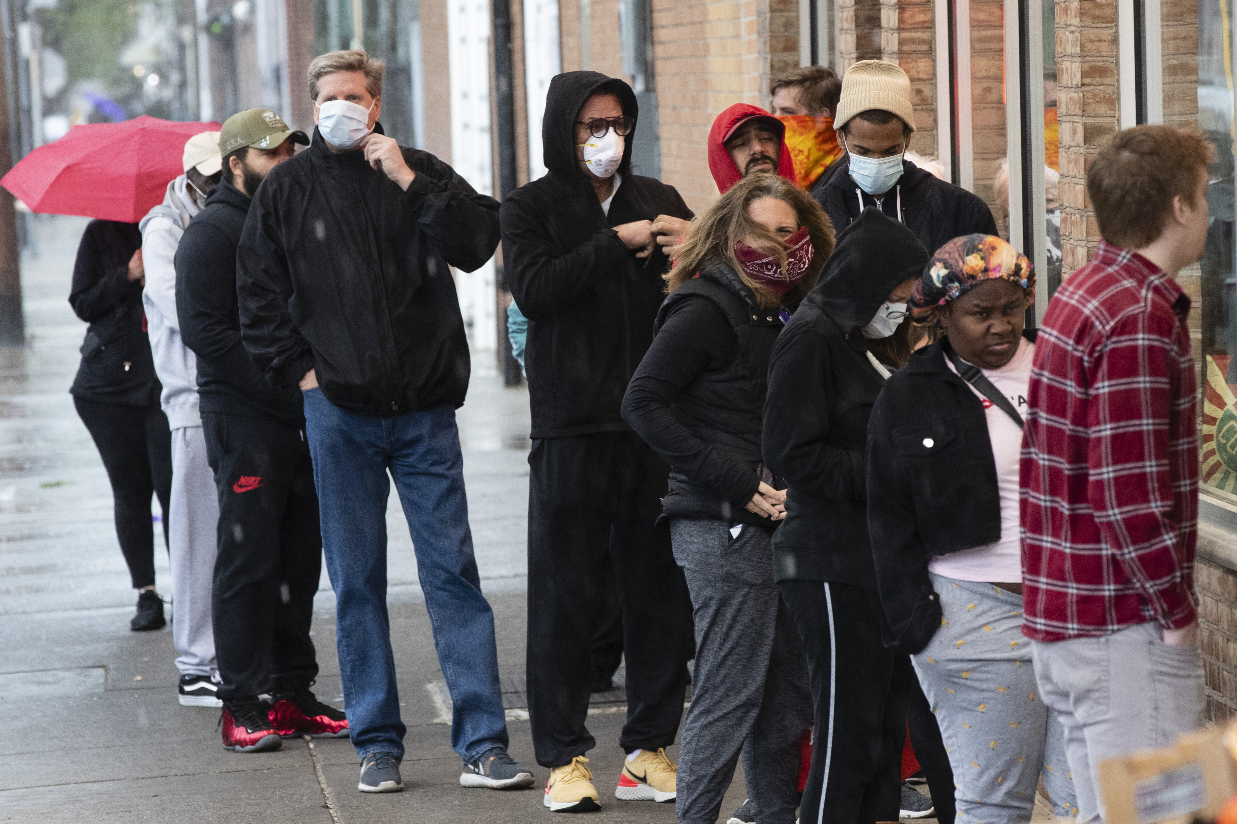 3 Chicago Suburbs Now Require Masks in Public – NBC Chicago