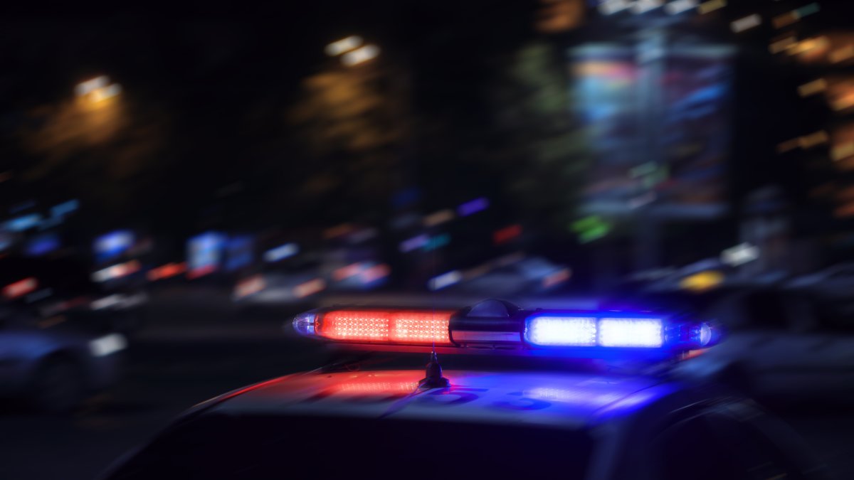 Chicago Police Officer Hit by Vehicle during Traffic Stop – NBC Chicago