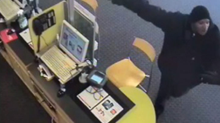 Cell Phone Store Robbed Twice By Same Man – NBC Chicago