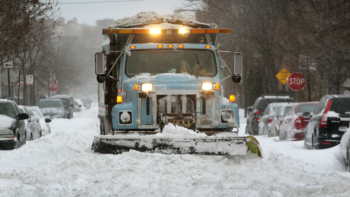 Snow Expected in Chicago Area Monday, But Just How Much? – NBC Chicago