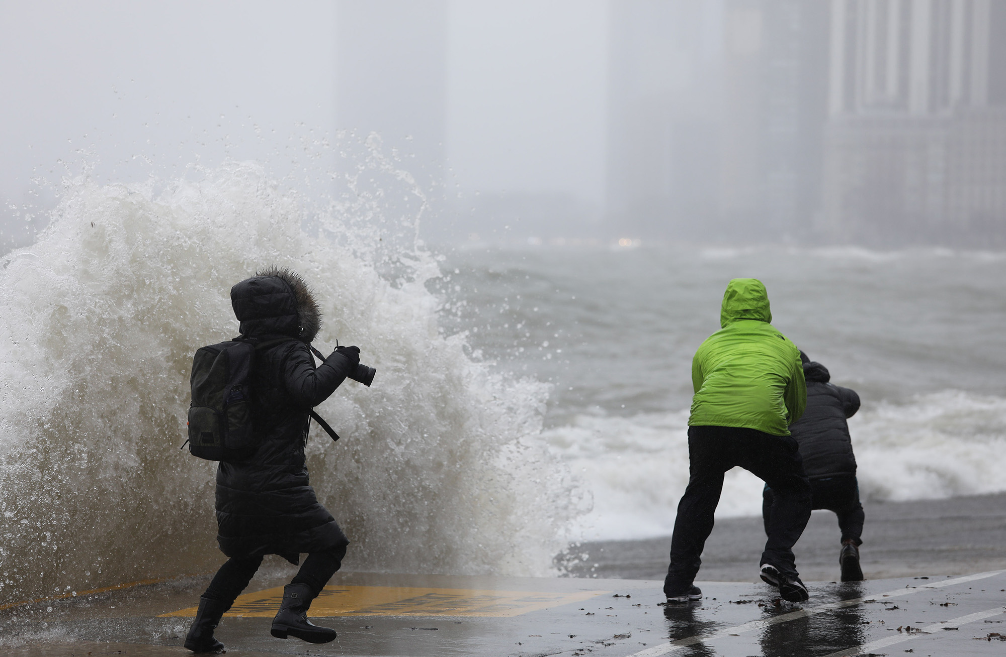 Wind Advisory Issued as Area Could See Gusts of Up to 50 MPH Overnight ...