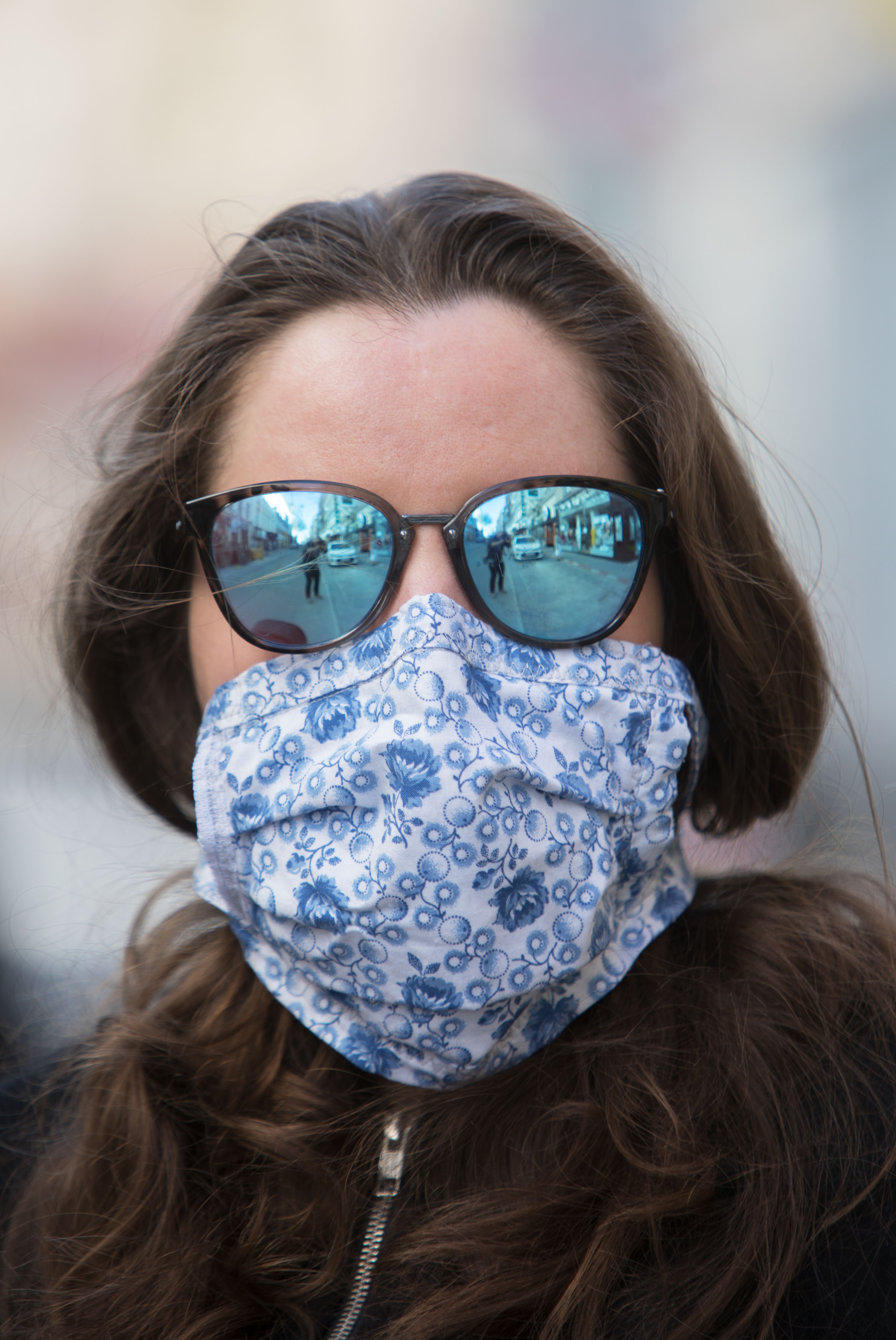 What You Should Know Before Making a Homemade Mask, According to the ...