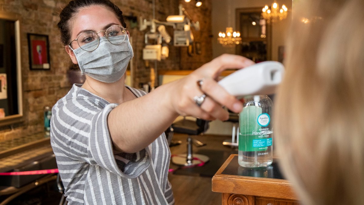 More Restrictions Could Soon Ease in Chicago’s Phase 3, Health Official ...