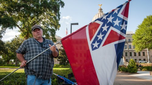 Confederate Flag Losing Prominence 155 Years After Civil War – NBC Chicago
