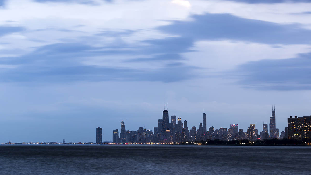 Chicago Forecast: Cool Temperatures, Clouds Expected Ahead of Dramatic ...