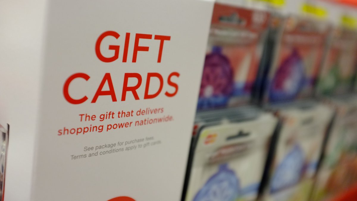 Chicago Area Man Loses Thousands In Gift Card Scam Files Suit Against Chicago Area Man Loses Thousands In Gift Card Scam Files Suit Against