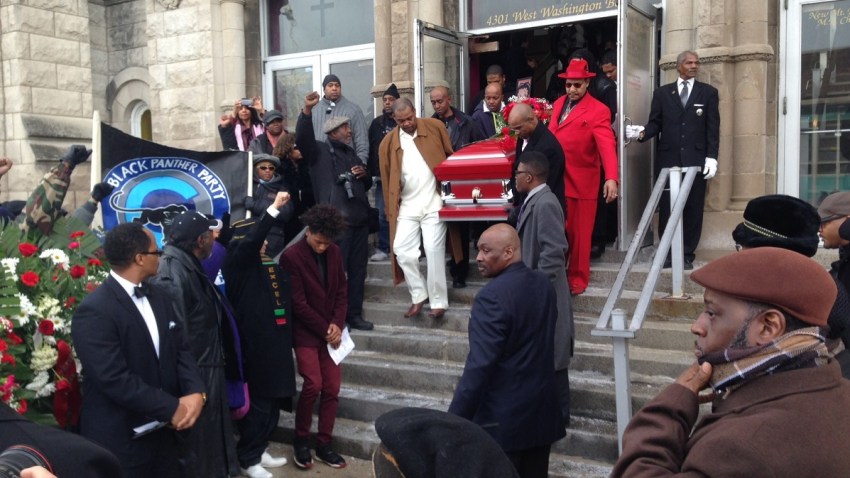 Funeral Held Wednesday for Bettie Jones, Accidental Victim of Police ...