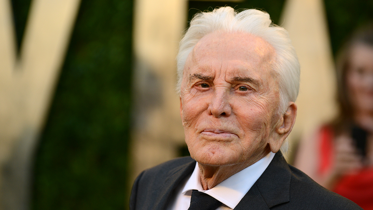 Actor Kirk Douglas, Hollywood’s ‘Spartacus,’ Dies at 103 – NBC Chicago