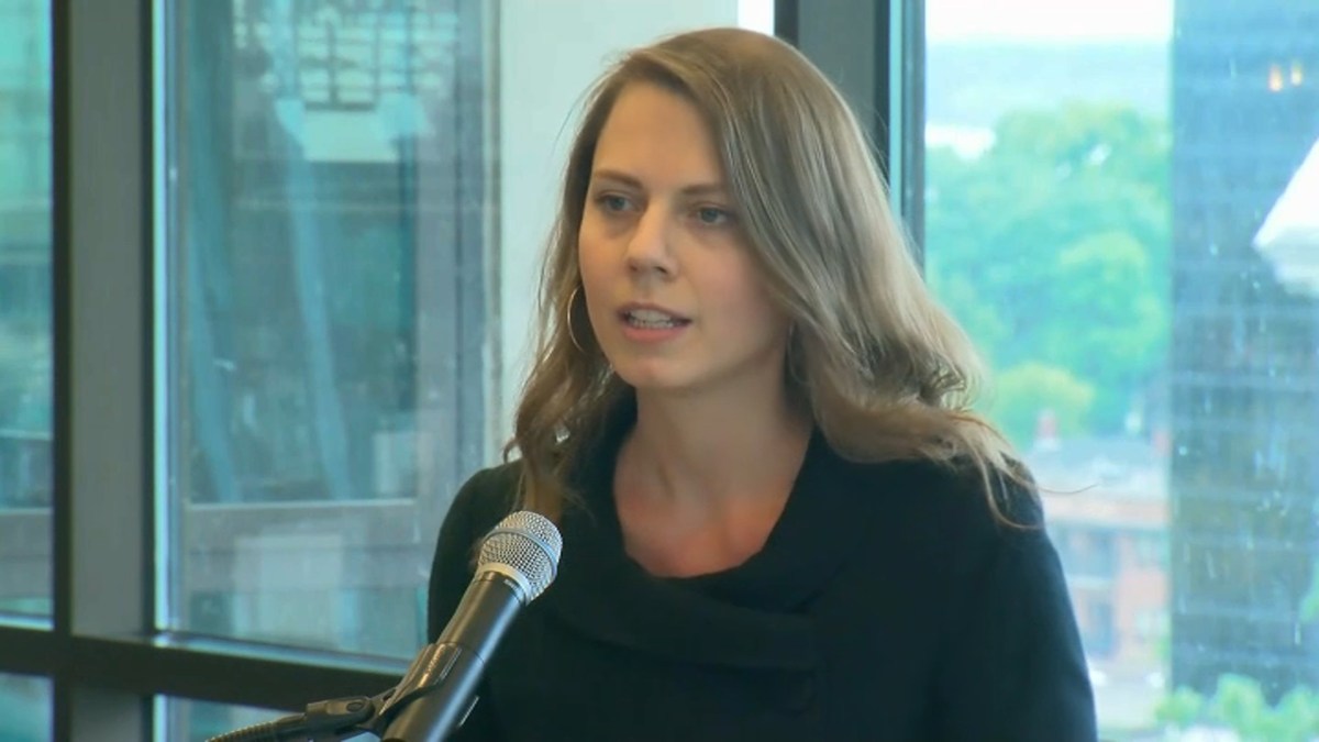 Brendan Dassey Attorney Laura Nirider Urges Wisconsin Gov. to ‘Bring ...