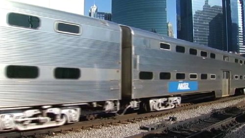 Metra train derailment in Chicago prompts hours-long shutdown – NBC Chicago