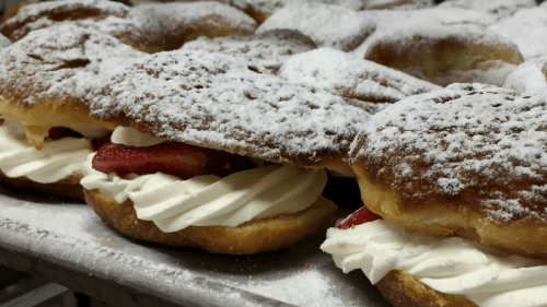 What’s the difference between a paczki and an American doughnut? – NBC ...