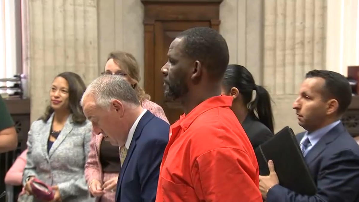 R. Kelly Must Remain Locked Up Amid Coronavirus Crisis, Judge Rules ...