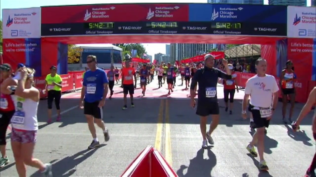 Chicago Marathon Finish Line 35: 5:40:22 – NBC Chicago