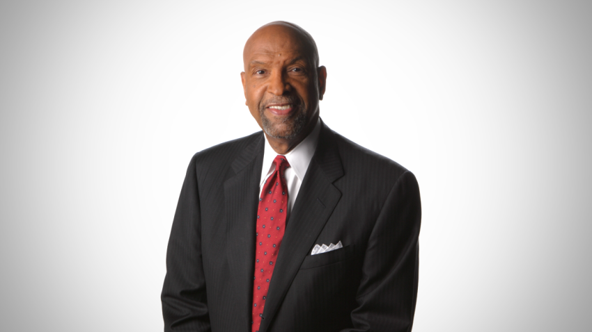 Longtime NBC 5 Anchor Warner Saunders Passes Away at 83 – NBC Chicago