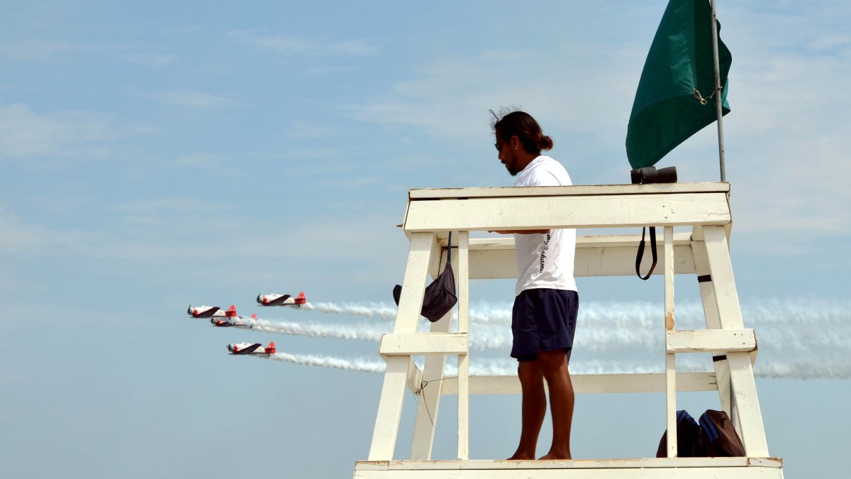 What time is 2024 Chicago Air and Water Show: Schedule, lineup, parking ...