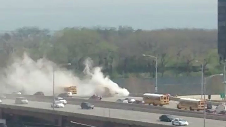 No Injuries After Smoke Pours From School Bus on Lake Shore Drive – NBC ...