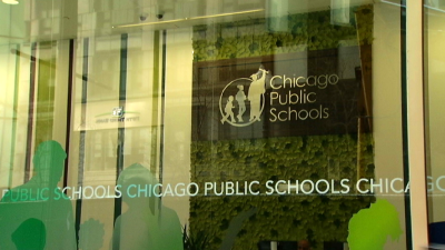 Chicago Public Schools students ready for the first day of classes ...