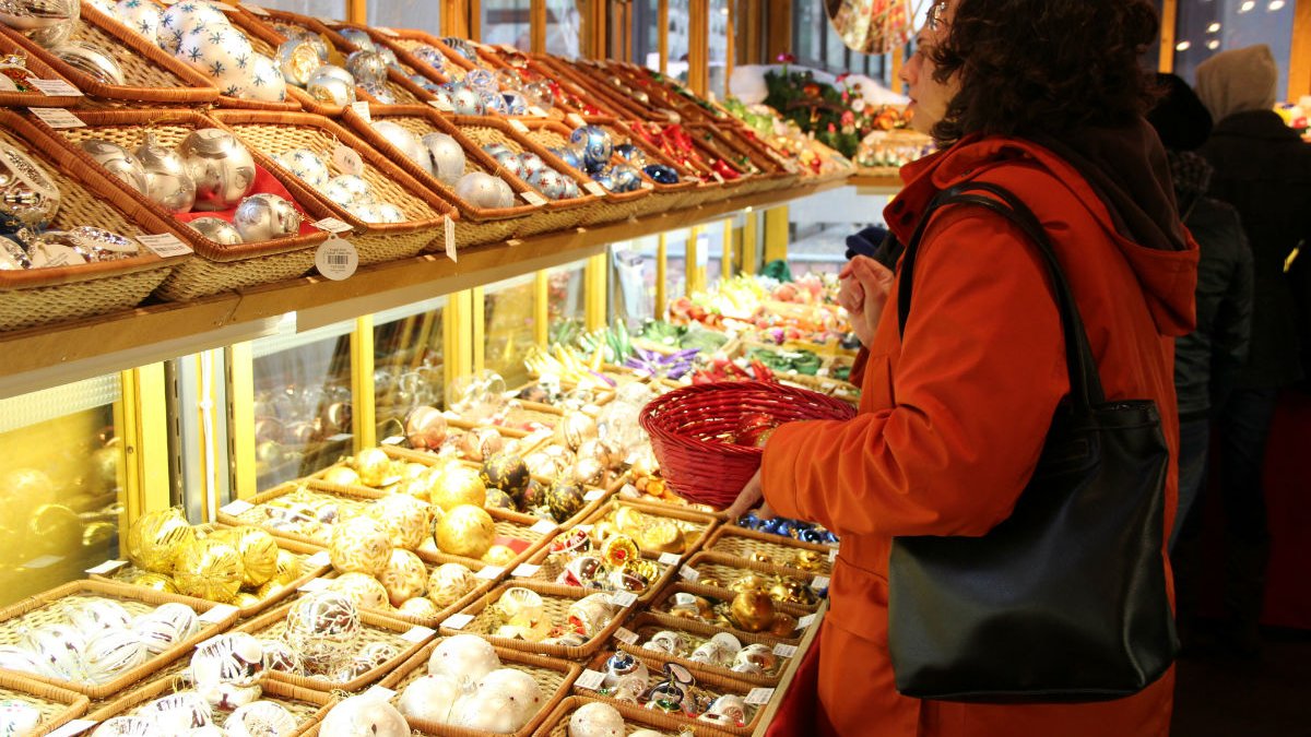 Dates announced for Chicago area Christkindlmarkets – NBC Chicago