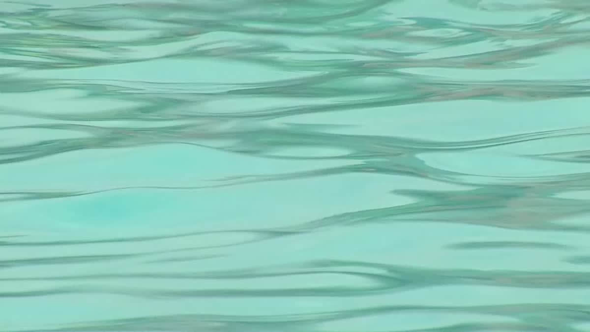 Pool season in multiple Chicago suburbs delayed because of cold weather ...