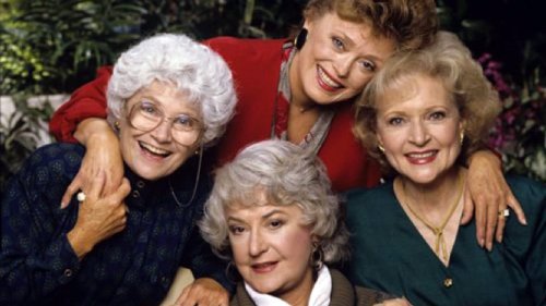 ‘The Golden Girls’ Kitchen to Serve Savory Sitcom Classics in Chicago ...