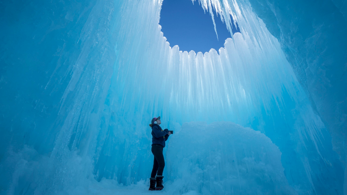 Construction Begins on Lake Geneva’s Illuminated Ice Castles for 2022 ...