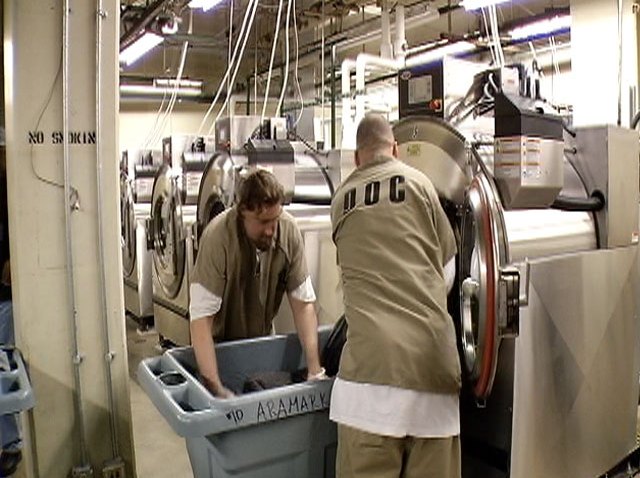 Jailed Vets Now Doing Inmates’ Laundry – NBC Chicago