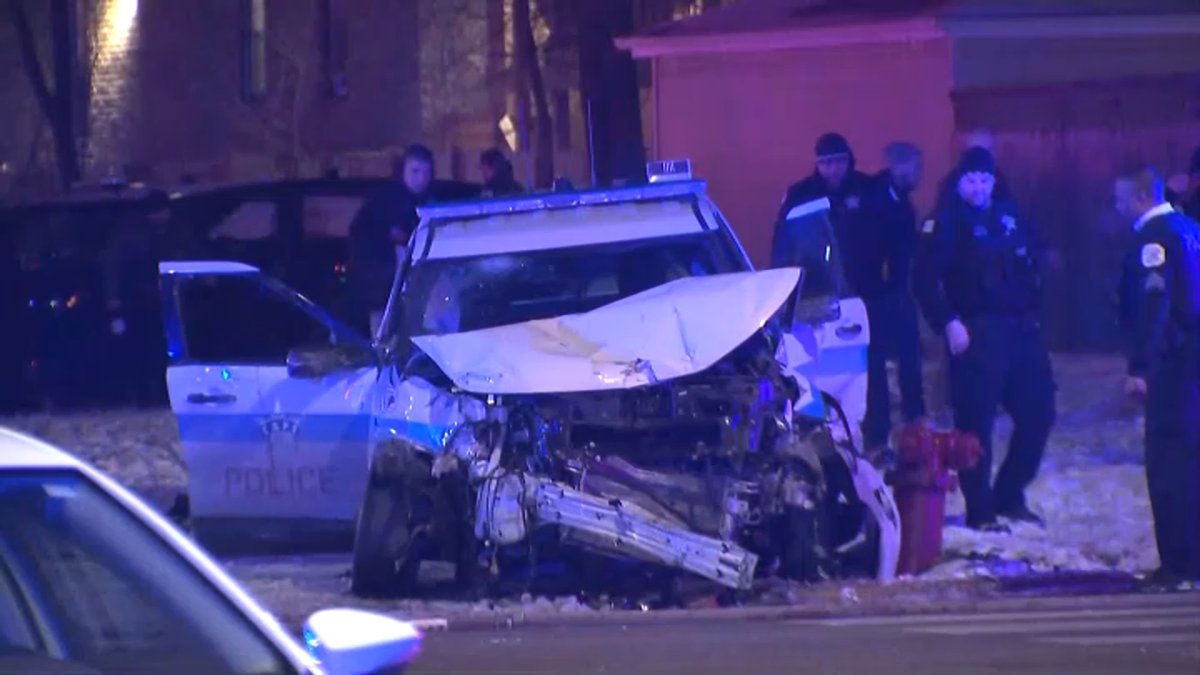 6 Police Officers Injured in Crash on Chicago’s West Side – NBC Chicago