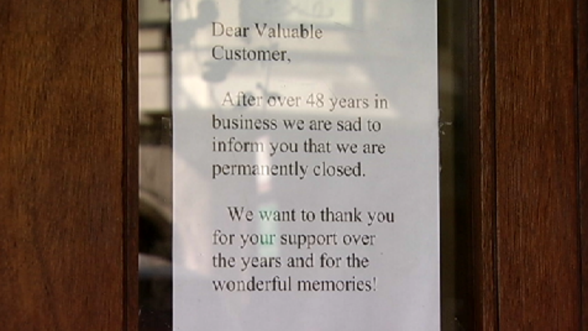 Popular Greektown Restaurant The Parthenon Permanently Closes – NBC Chicago