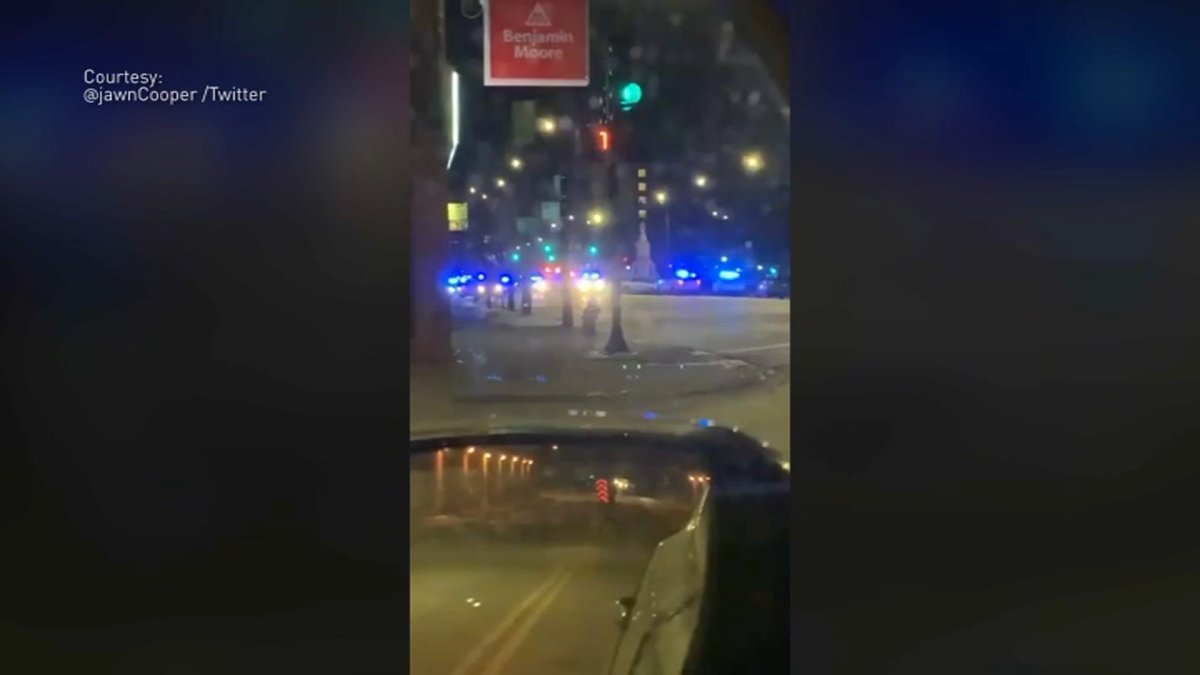 5 Officers Hurt When Police Cars Crash on Chicago’s Far South Side ...
