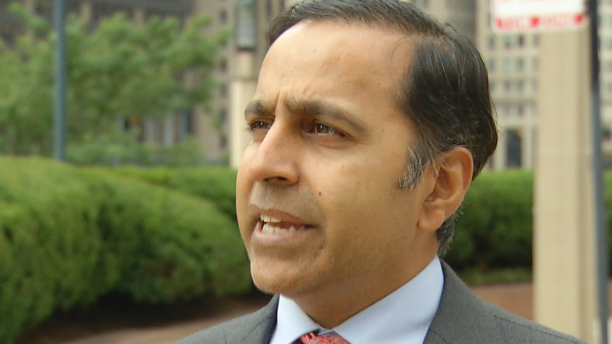 Rep. Raja Krishnamoorthi Co-Sponsors Bill to Make Diwali a Federal ...