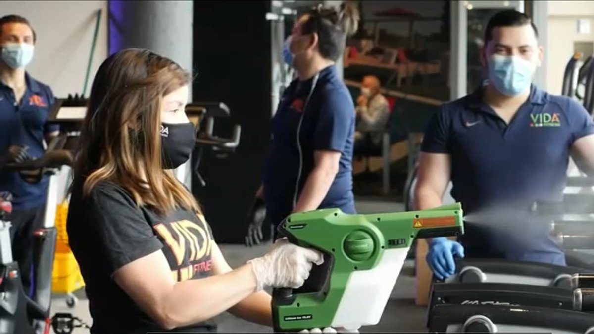 Gyms, Fitness Centers to Reopen Friday as Part of Illinois’ Reopening ...