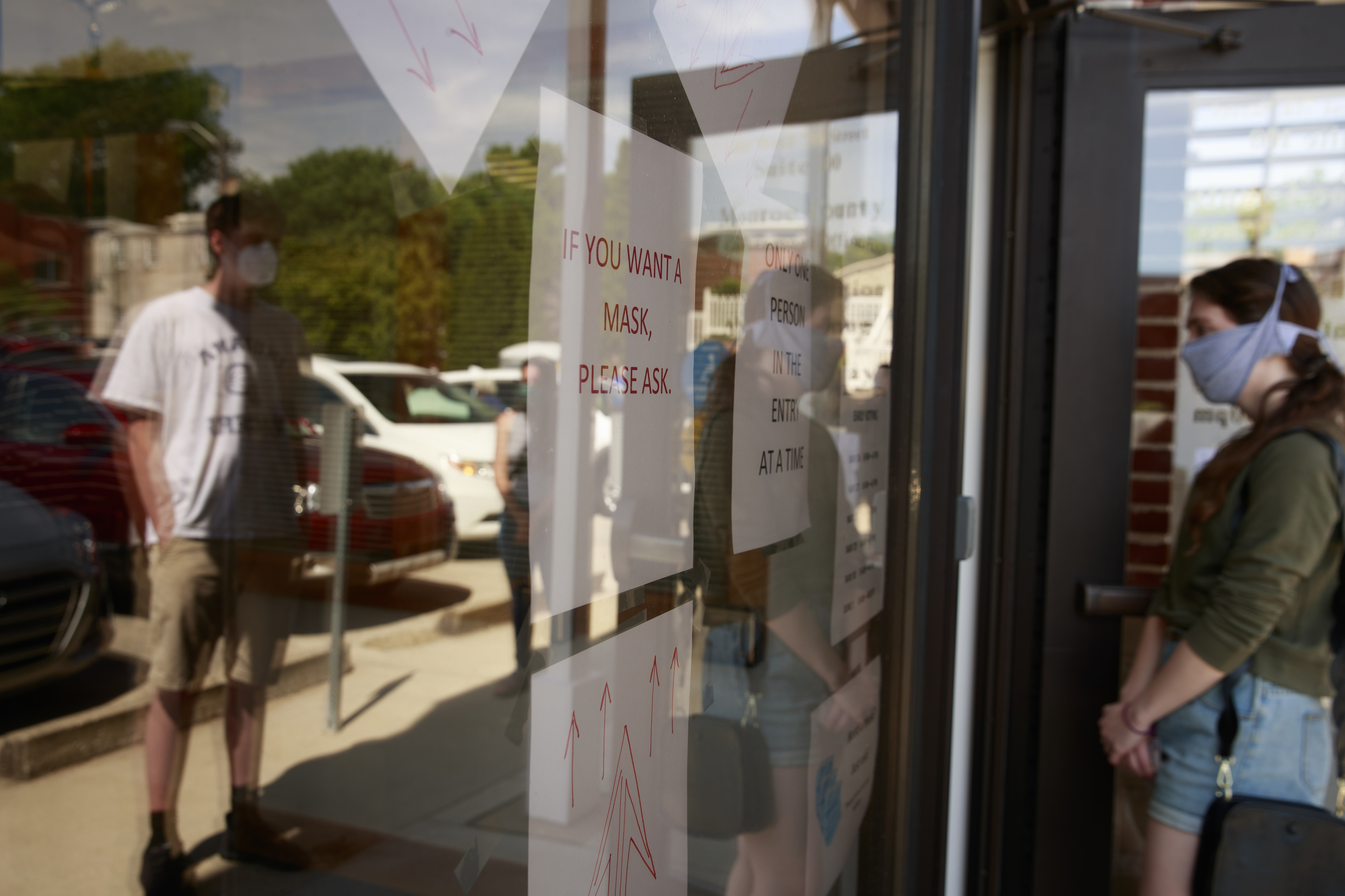 Indiana Order Requiring Face Masks Takes Effect Monday – NBC Chicago