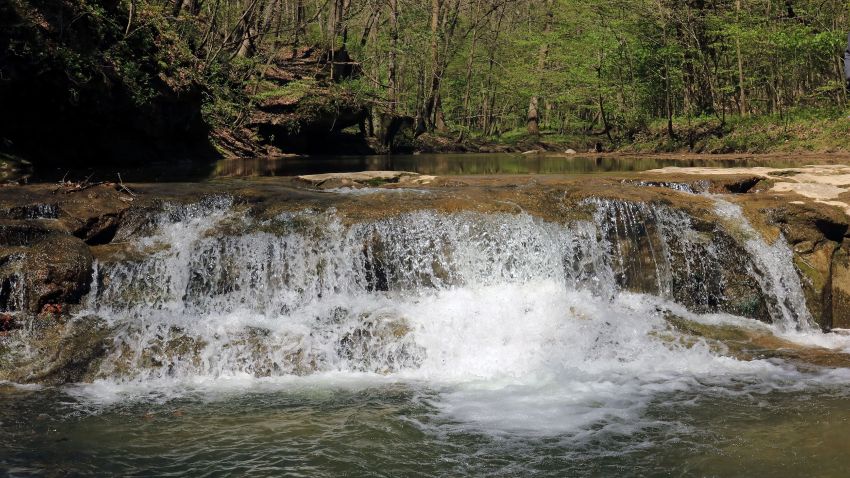 Stonehenge in Lake Michigan? – NBC Chicago
