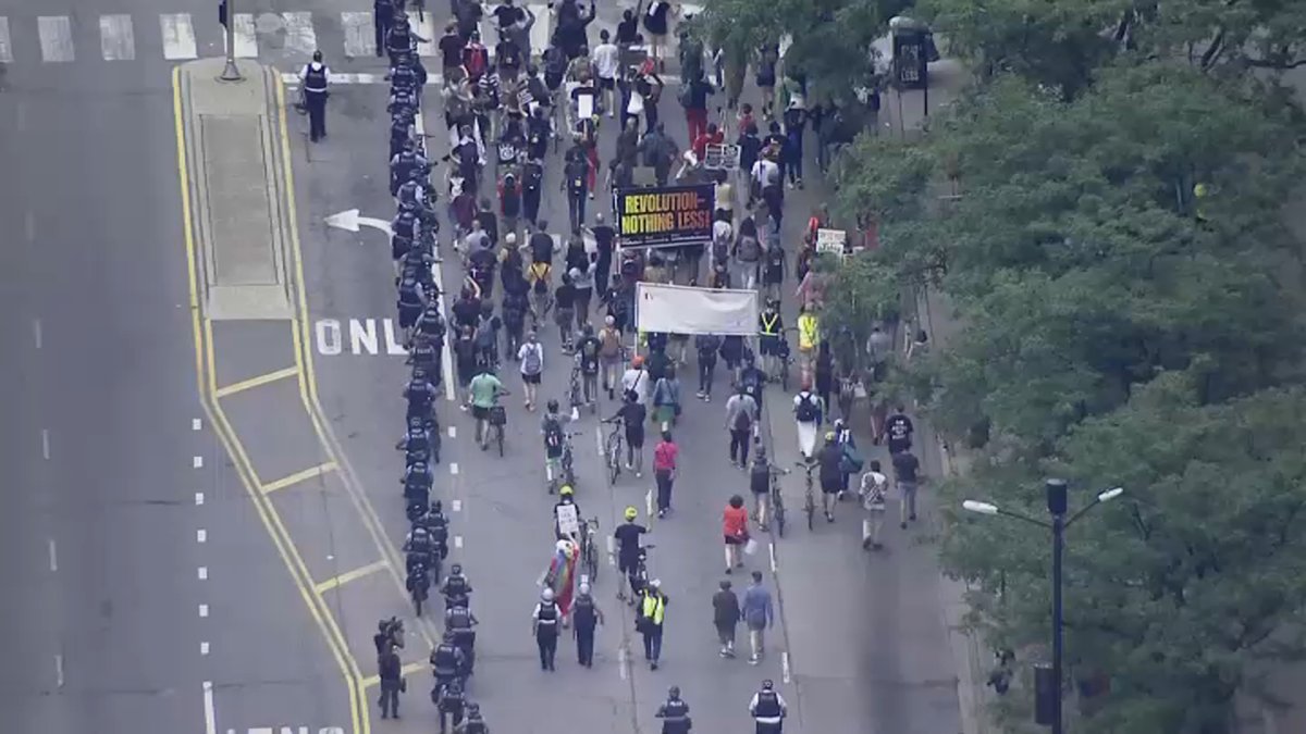 Protesters, Lightfoot Denounce Trump’s Plan to Send Federal Agents to ...