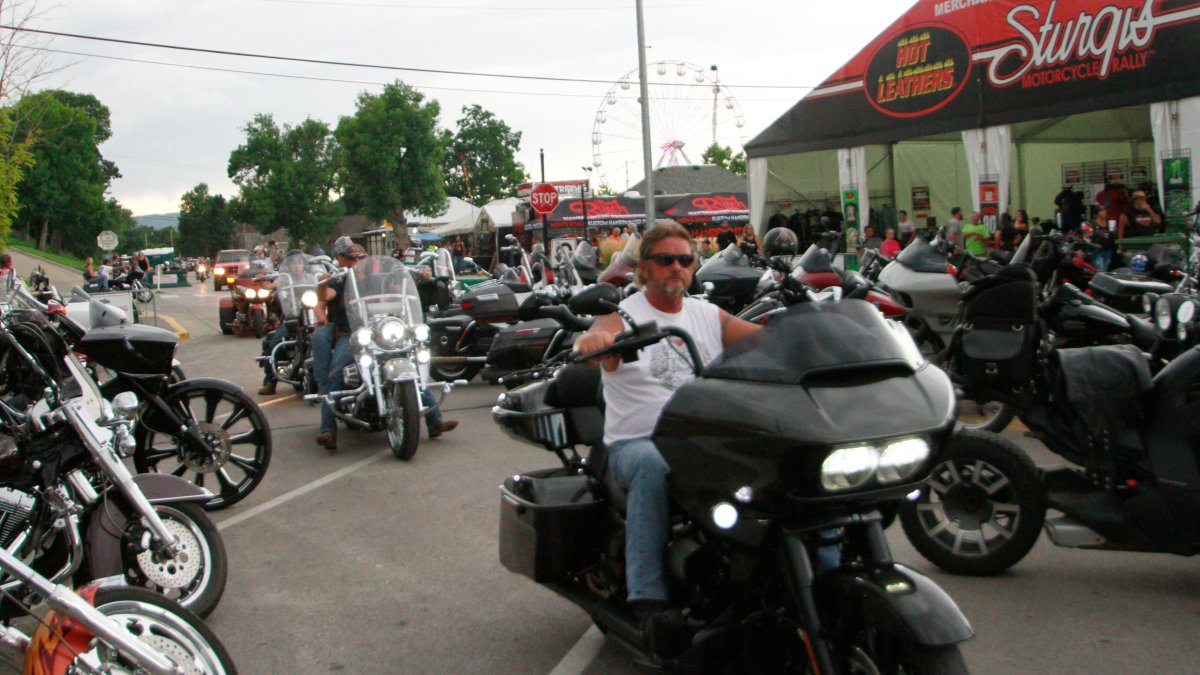 Bikers Descend on Sturgis Rally With Few Signs of Pandemic – NBC Chicago