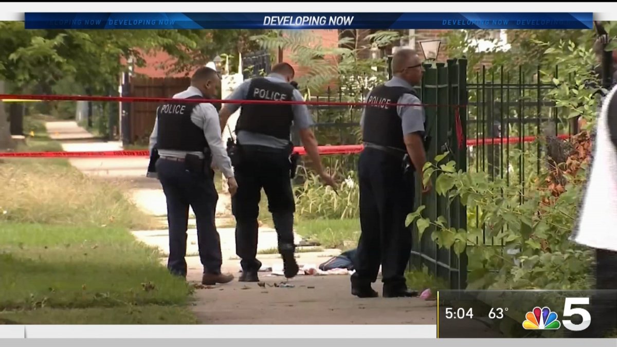 Postal Worker Shot While On Duty in Chicago, Officials Say – NBC Chicago