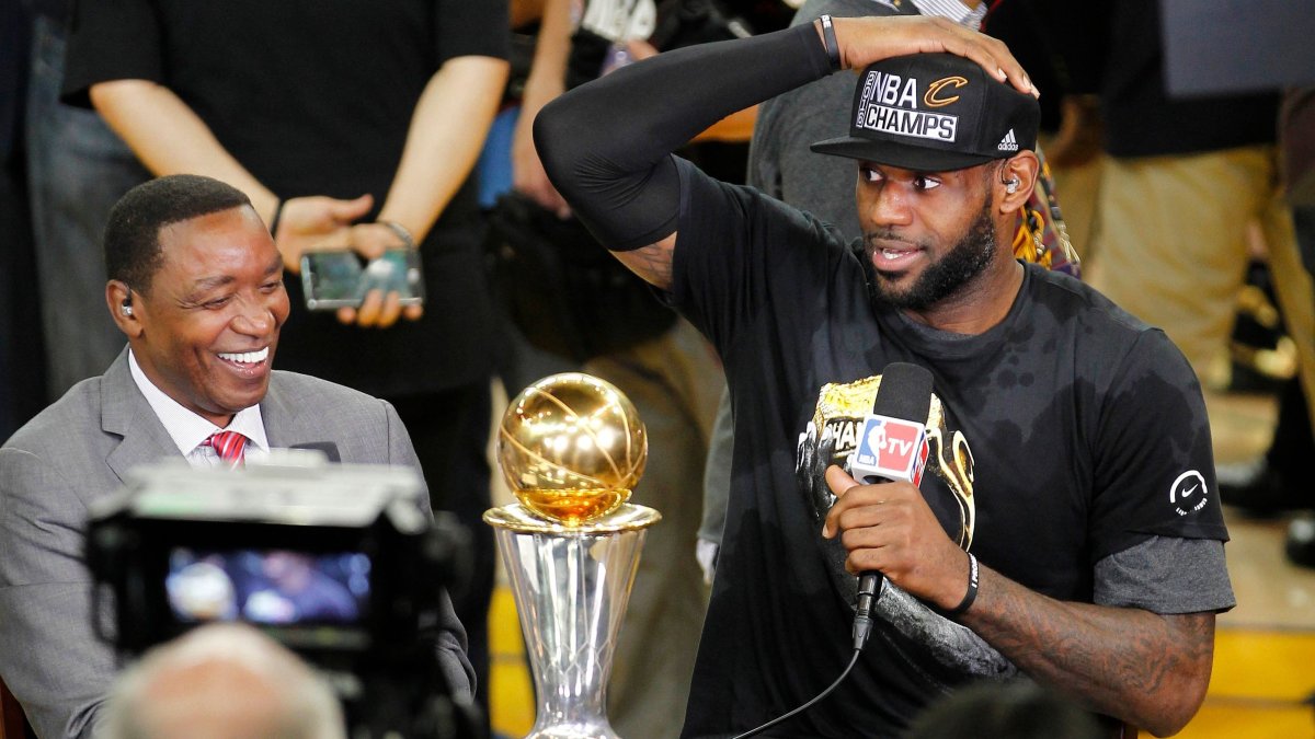 Isiah Thomas, Unprompted, Crowns LeBron James GOAT Over Michael Jordan ...