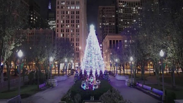 Chicago Christmas Tree Lighting 2024, Christmas markets kick off Friday ...