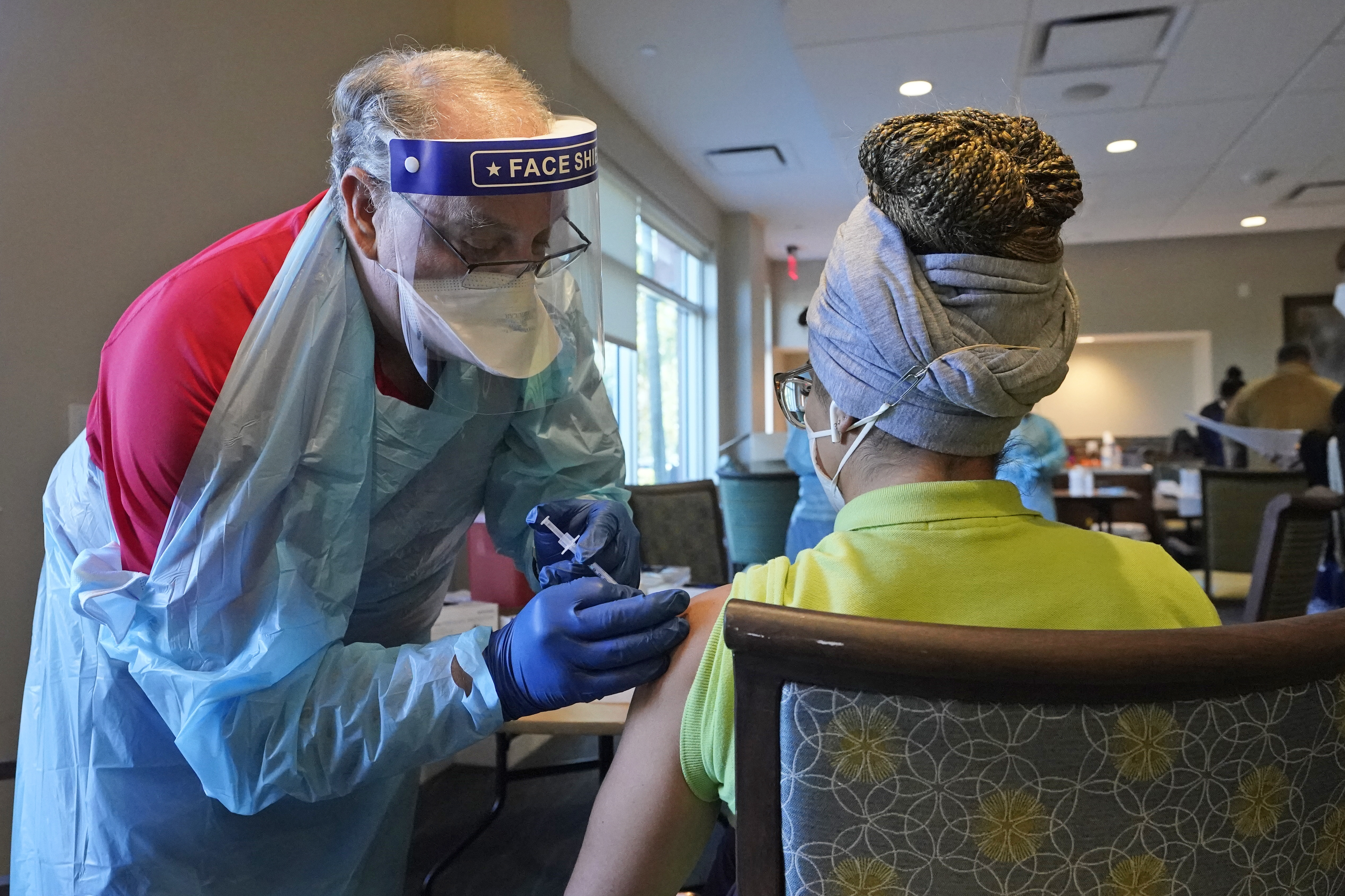 Virus Updates: Contagious Strain Found in More States; US Sees Record ...