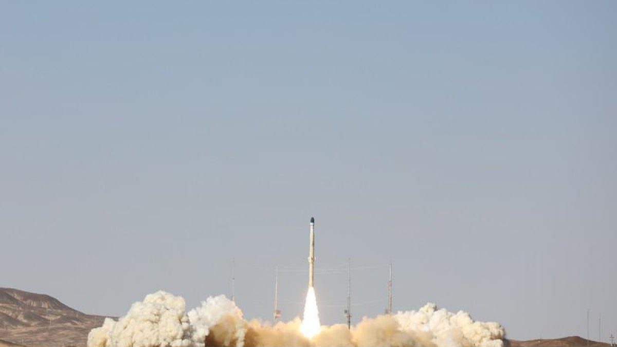 Iran State Tv Airs Launch Of New Satellite Carrying Rocket Nbc Chicago