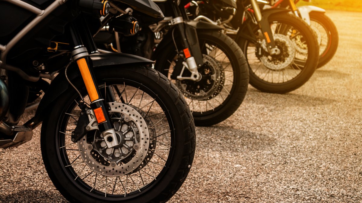 1 Stabbed, 1 Shot During Fight Between Motorcycle Gangs in Berwyn ...