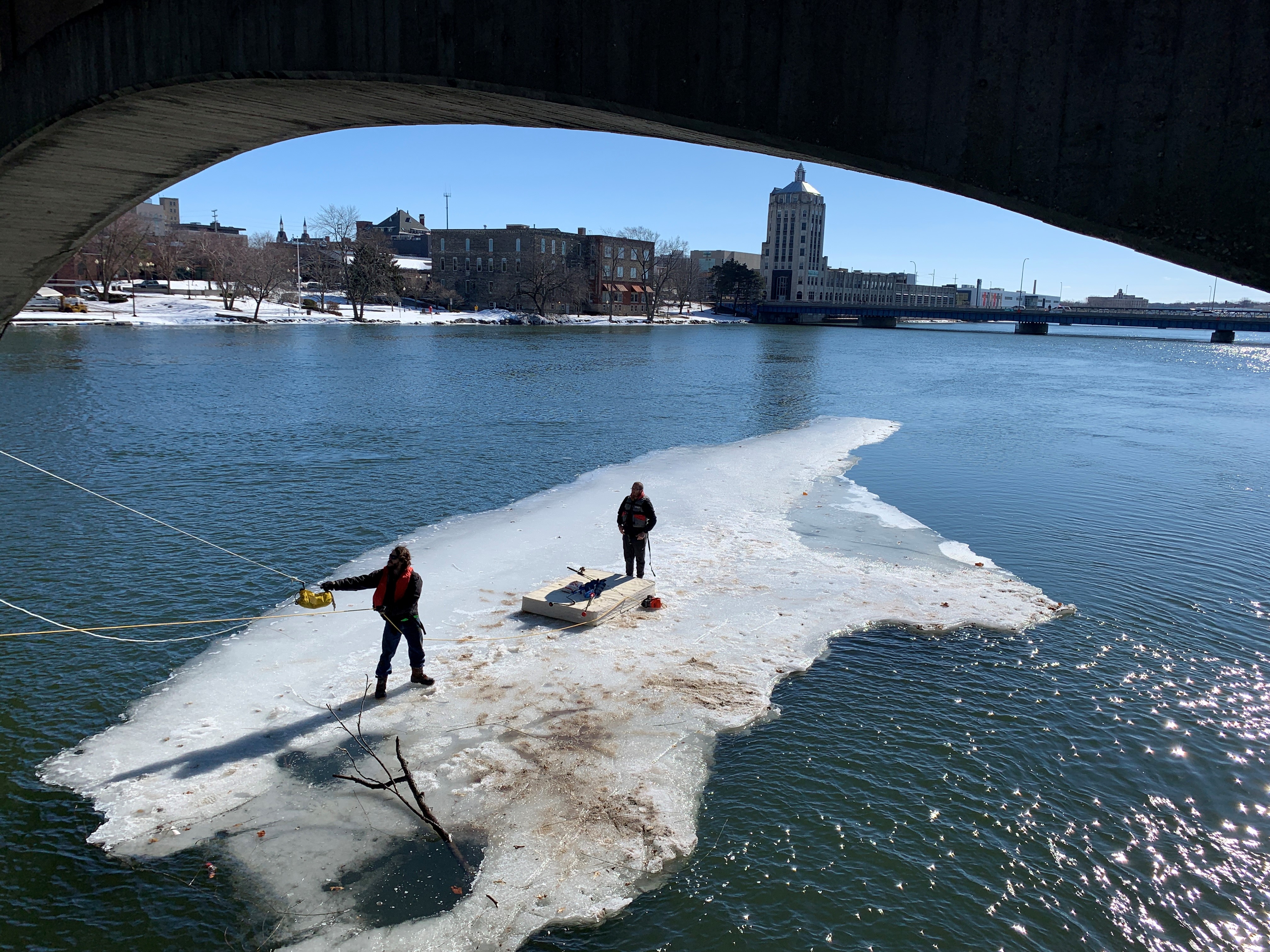 2 Men Rescued From Floating Ice Sheet in Rockford – NBC Chicago