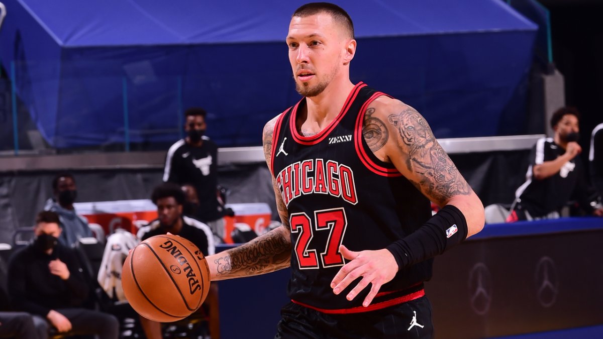 Daniel Theis’ Active Debut Foreshadows Potential Impact on Bulls – NBC ...