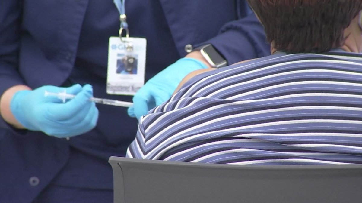 Cook County COVID Vaccine Booster Clinics Set for Sunday Amid Rising ...