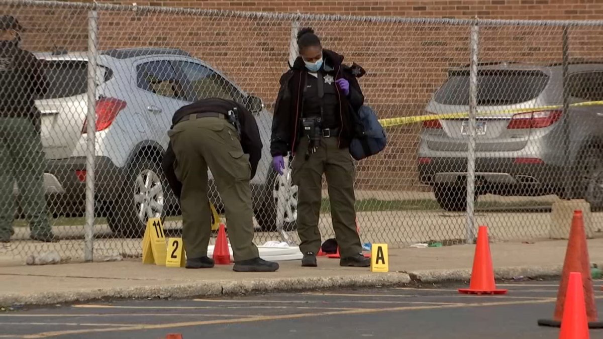 Man Fatally Shot in Attack Outside Illinois License Bureau – NBC Chicago