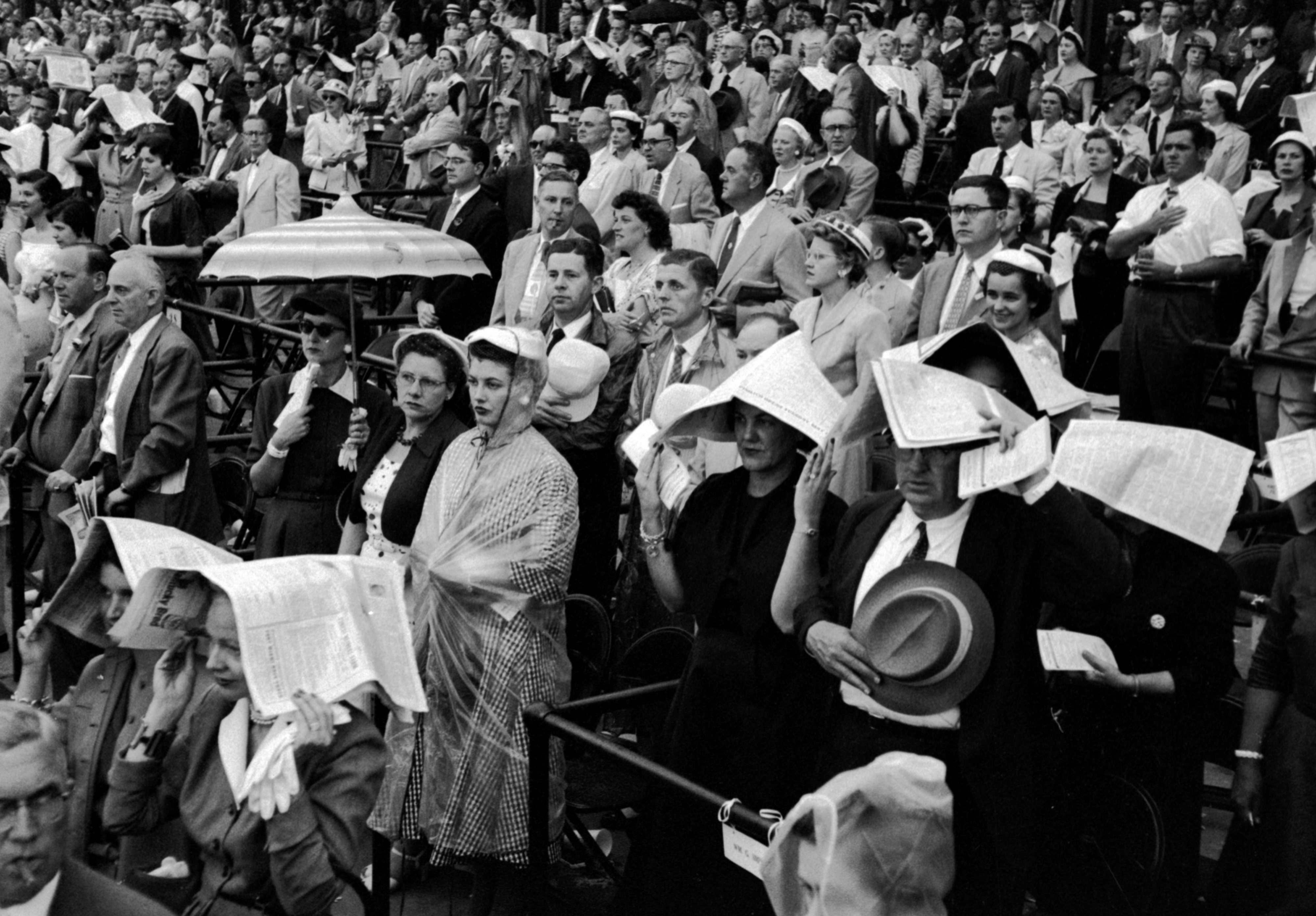 A Timeline of Kentucky Derby Hats in Pictures – NBC Chicago