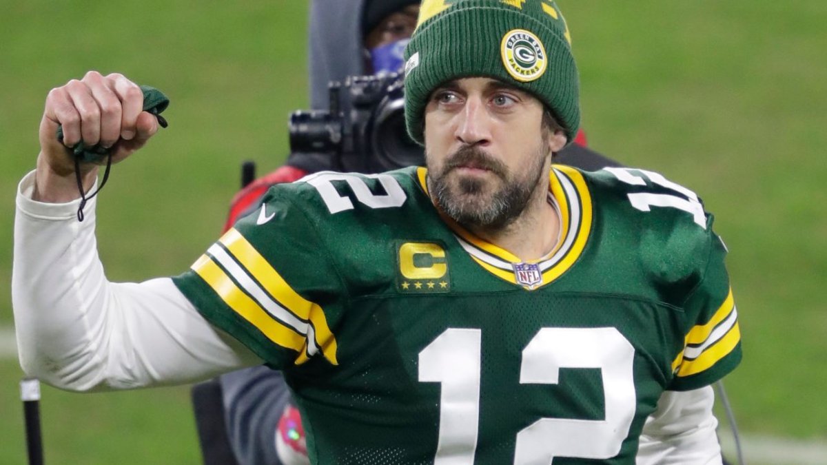 Bears Fans on Twitter Are Loving the Aaron Rodgers-Packers Feud – NBC ...