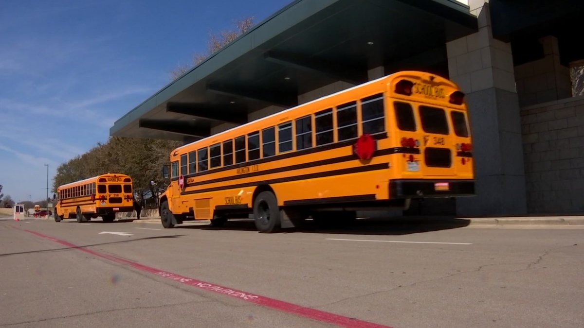 Indiana Police Boosting Patrols to Enforce School Bus Safety – NBC Chicago