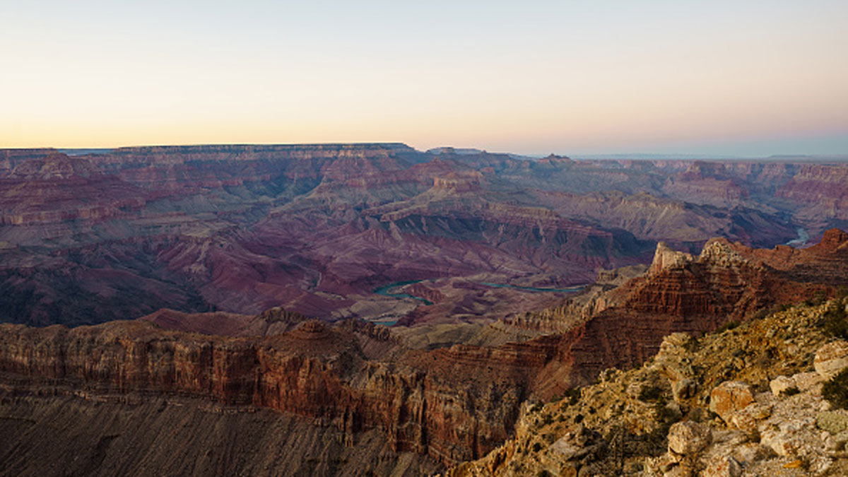 Hiker dies in Grand Canyon as region braces for dangerous temperatures ...