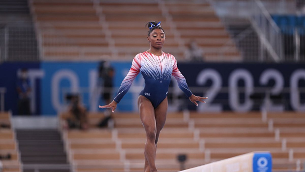 Simone Biles Wins Bronze in Women’s Balance Beam – NBC Chicago
